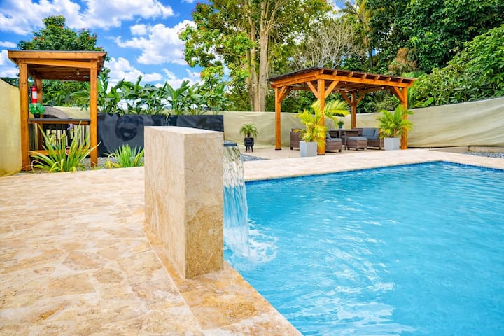 Piscina Privada, Desayuno En D' La Isla Suite - Isabela