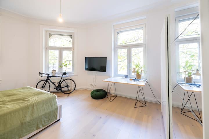 Schöne Altbauwohnung Nähe City - Wiesbaden