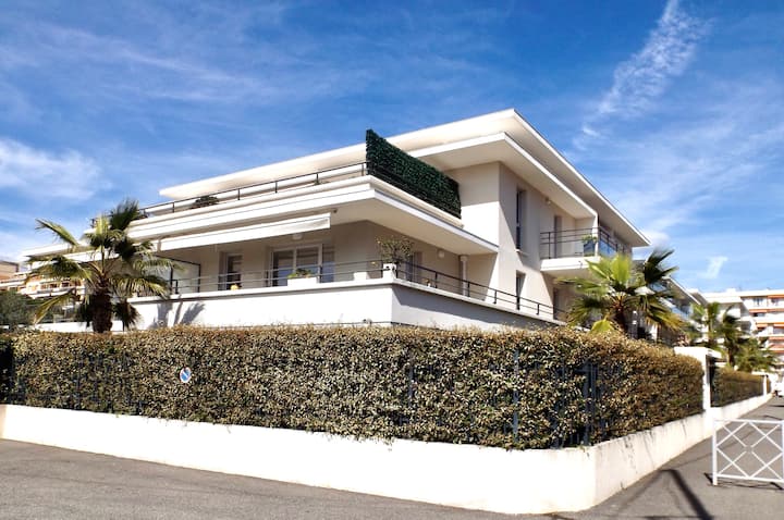 Appartement «Anémones », Très Proche De La Plage! - Cagnes-sur-Mer