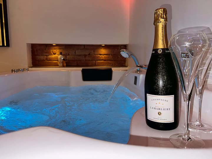 Ô Roméo - Suite Privée Balnéothérapie - Fougères
