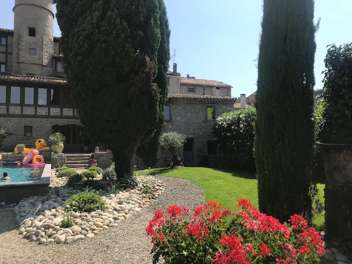 Villa Climatisée  Piscine - 50 M2- Cité 5 Min Pied - Carcasona