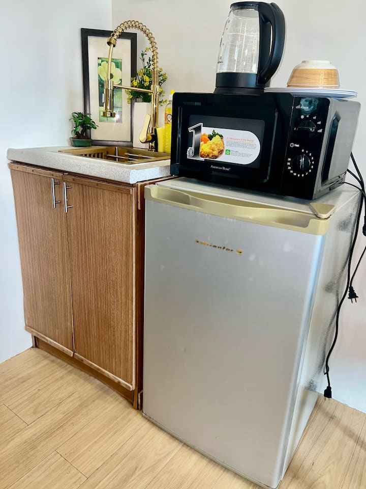 300 Mbps Wifi - 55” Tv Near Bellevue Hotel Alabang - Muntinlupa