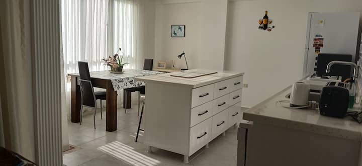 Sea Views 1 Bed Apt Altinkum. Didim. Turkey. - Didim