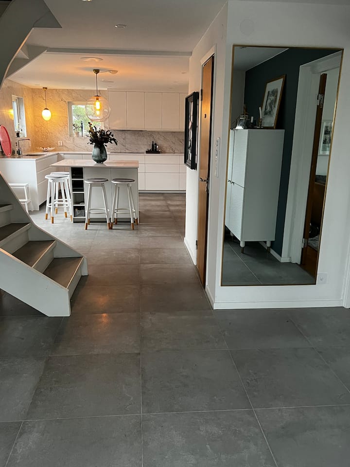 Villa Med Härlig Altan - Stockholm