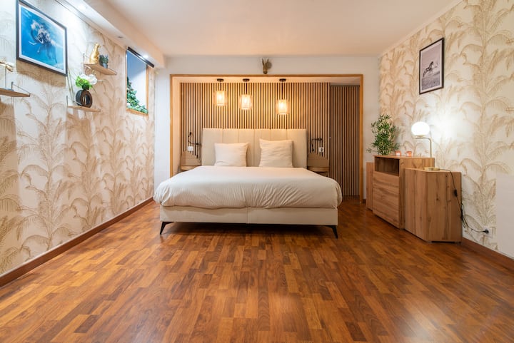 Lit King Size - Hypercentre - Calme & Confort - Fontainebleau