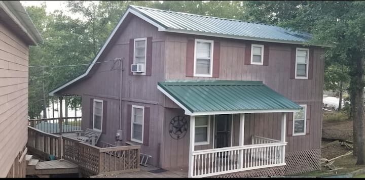 Southern Charm - South Toledo Bend State Park, Anacoco