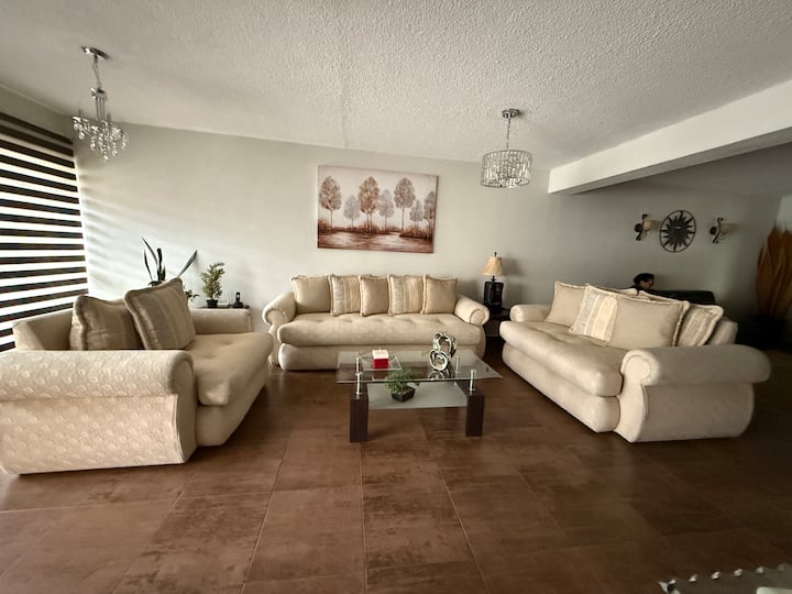 Casa Colinas - Aguascalientes