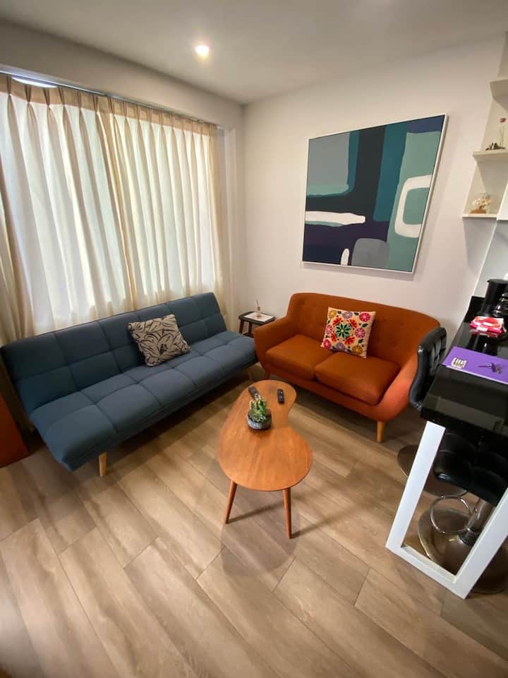 Apartamento Cómodo Y Agradable En Miraflores. - Lima
