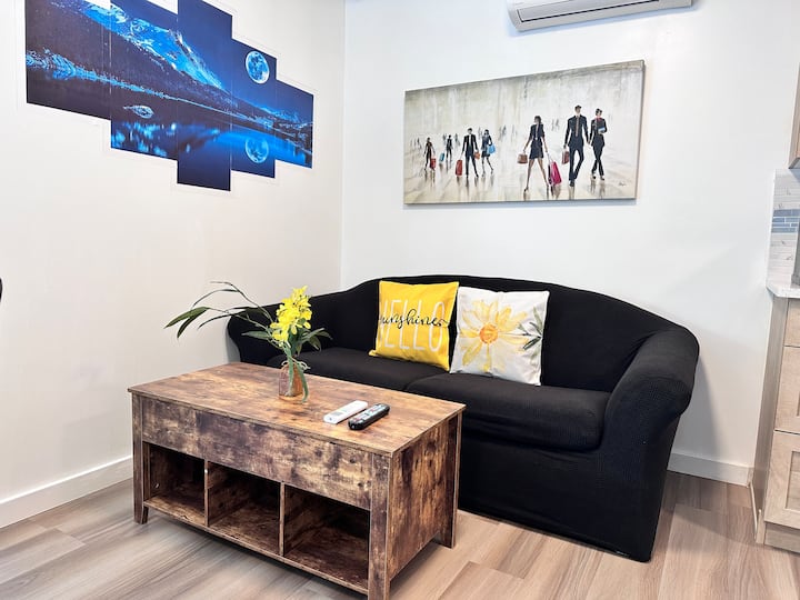 Two Bedroom Holiday Private Suite (Licensed) - Penticton
