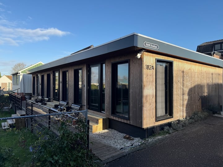 H2, Cozy B&b Near Amsterdam - Free Parking & Bikes - Amsterdam