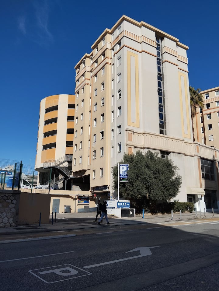 Charmant Studio Climatisé Au Centre - Nizza