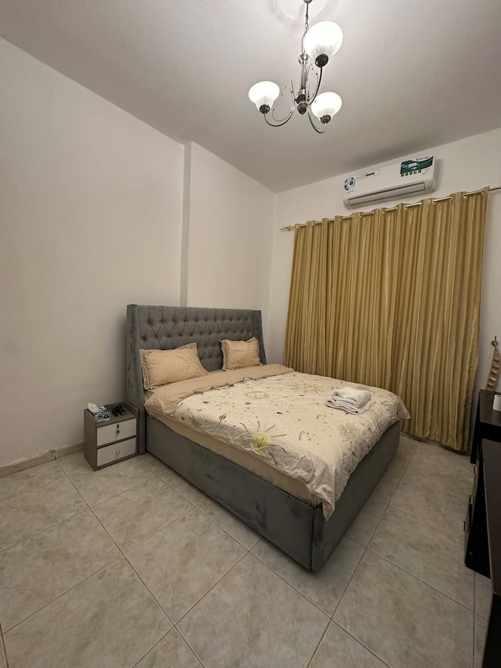 Paradise Lake Tower B5-003 - Ajman