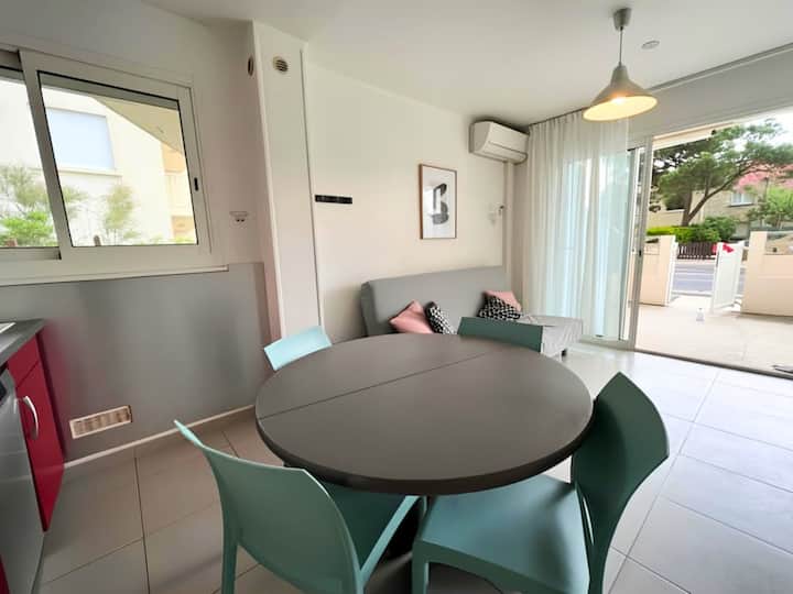 La Brise L Front De Mer *Terrasse* Parking* Clim - Carnon