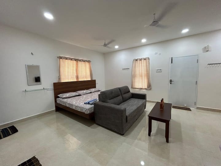 2bhk A/c Private House Near Airport - Chennai