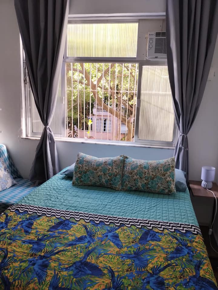 Unbeatable Location Copacabana Close To The Beach - Rio de Janeiro