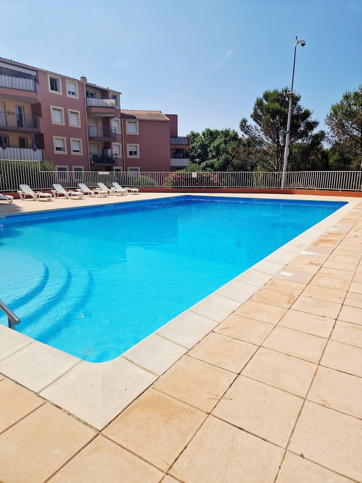 Beau T2 Avec Deux Jardinets - Fréjus Plage
