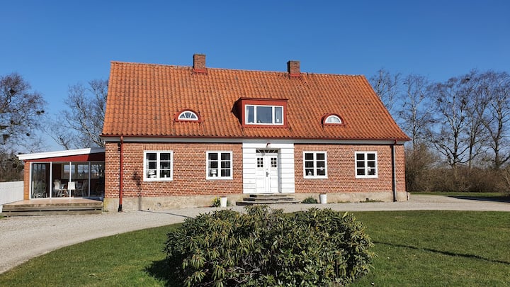 Stadsnära Hus På Landet Uthyres Vid Eurovision - Staffanstorp