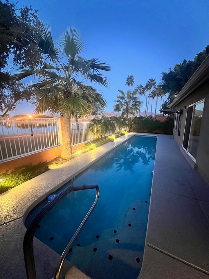 Lake House Pool & Palms - Goodyear, AZ