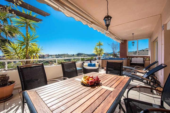 Luxury Condo With Panoramic Sea Views - La Cala de Mijas