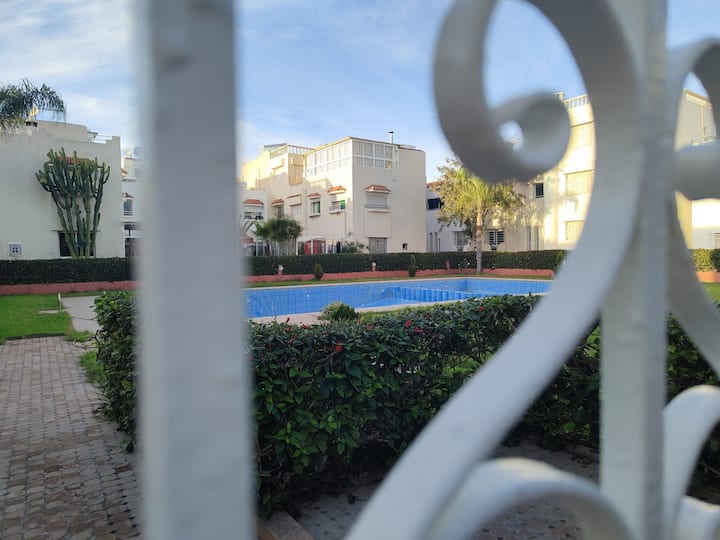 Studio Près Plage Avec Climatisation Et Piscine - Temara