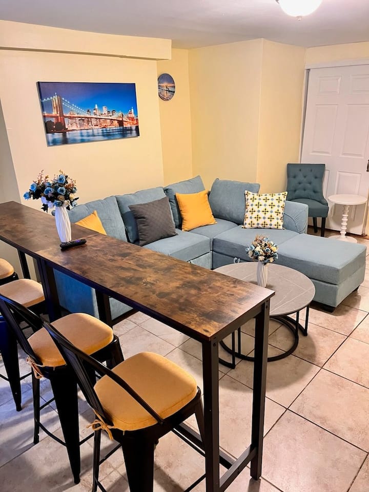 Palmetto Garden Guest Suite - Brooklyn, NY