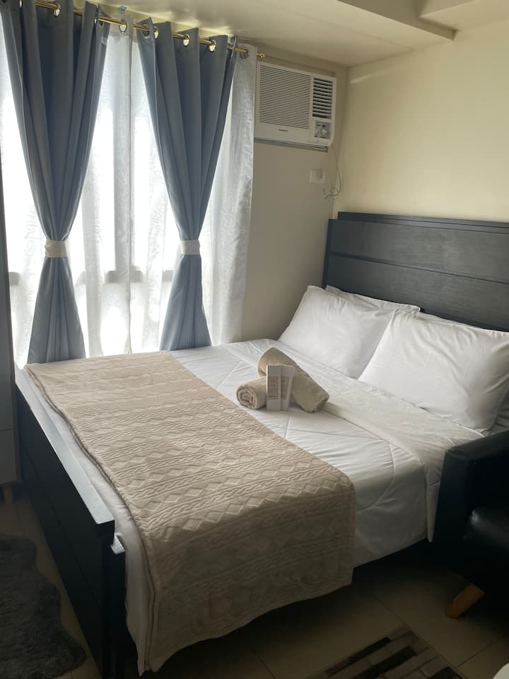 Cozyhub 1 Cebu Studio Unit At Avida Riala, Tower 2 - Cebu