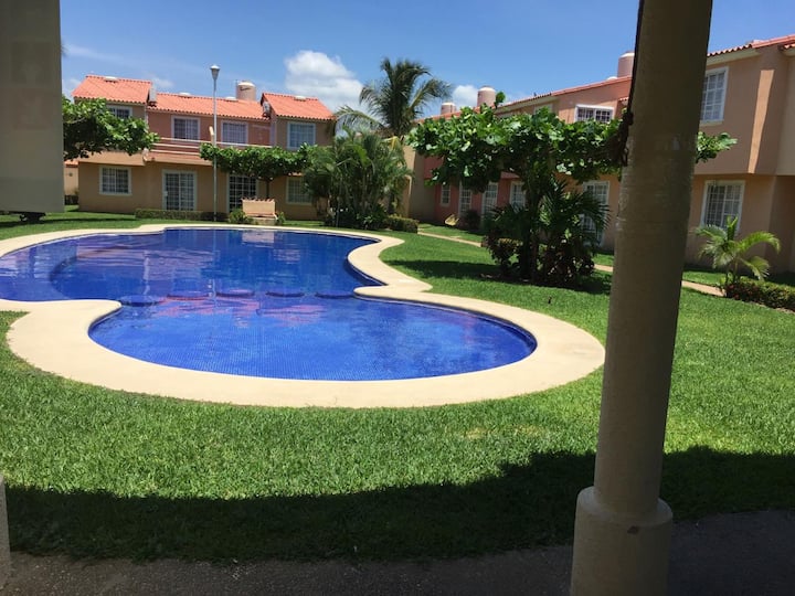 Casa De Descanso En Acapulco (Las Garzas) - Acapulco