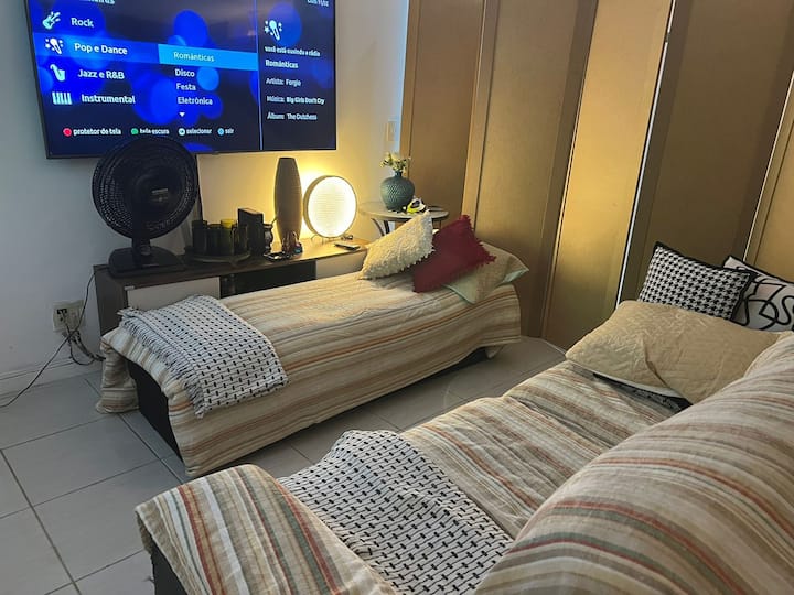 Living Room Changed Into A Comfortable Bedroom - Copacabana