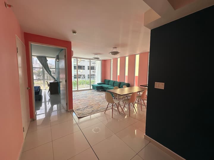 1b - Colorfull Splash Private Terrace - 4br - Panama City