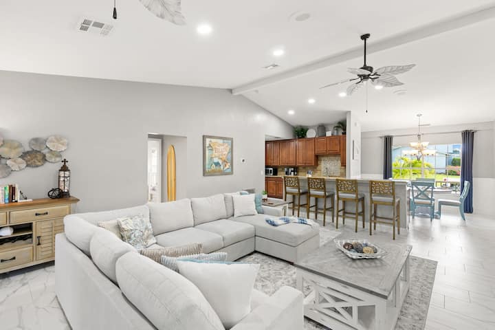 South End 3bdr/2ba Pool Home - Walk To The Beach! - 마르코 아일랜드