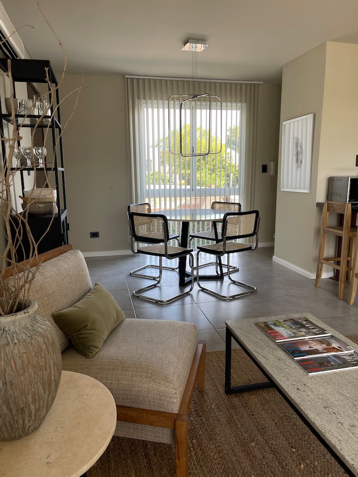 Departamento Impecable - Argentina