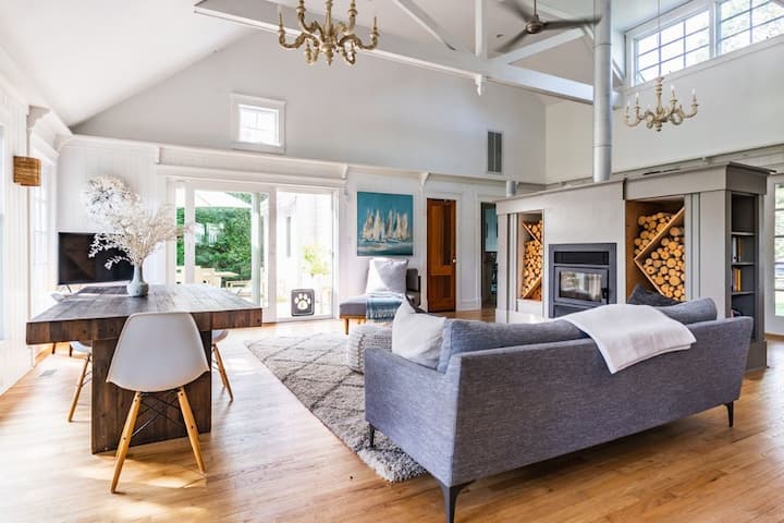 Beautiful Hampton’s Beach House - Long Island Game Farm Wildlife Park & Children's Zoo