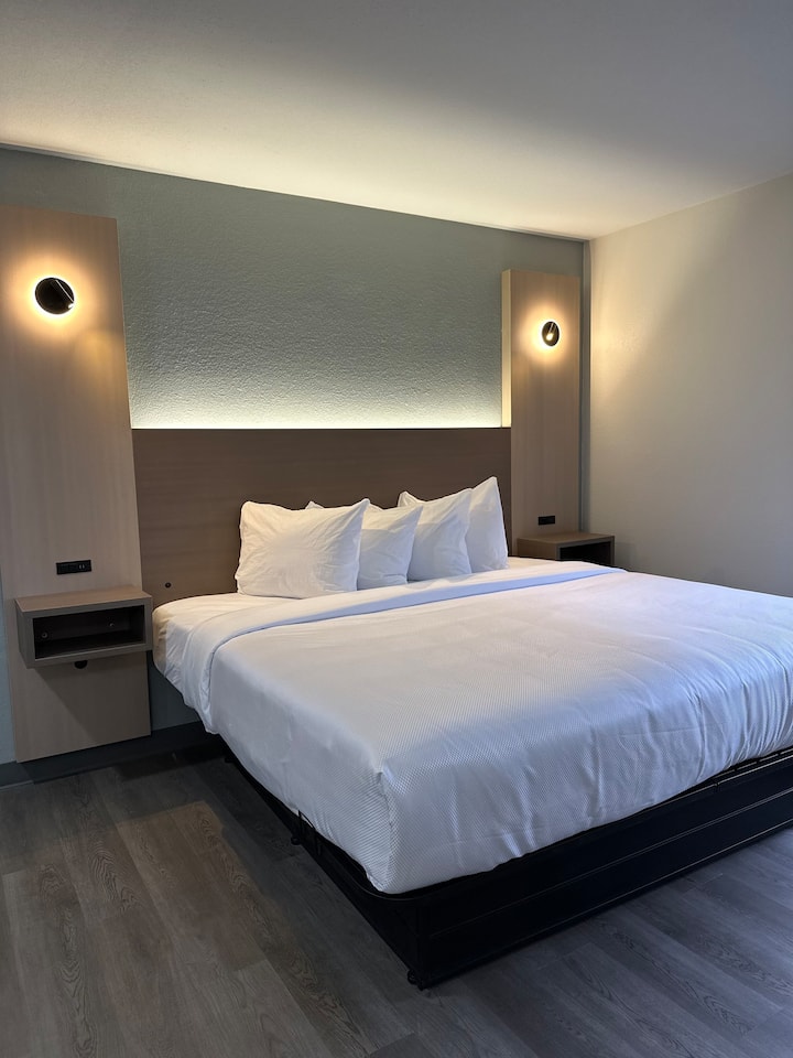 New Hotel Room In Harbison! - Columbia, SC