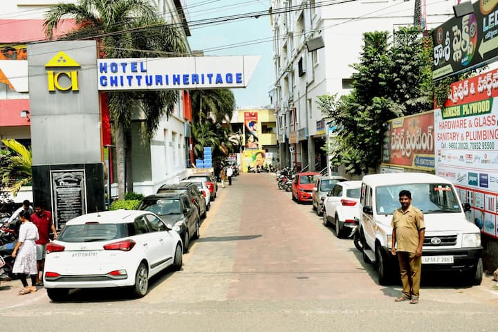 Hotel Chitturi Heritage - Tanuku
