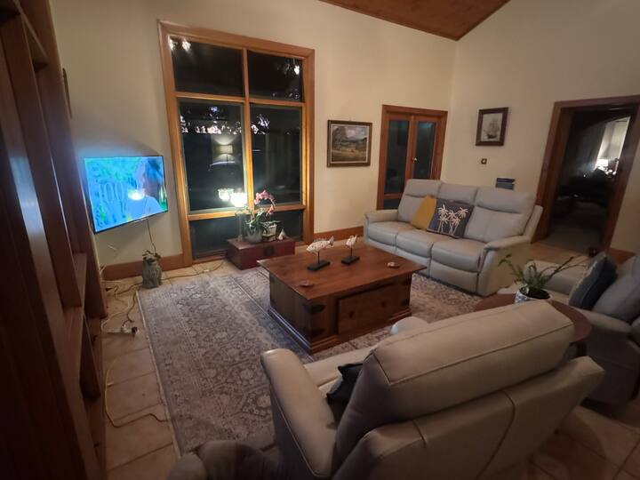 Romantic Homestead Farm Stay In Barossa Valley Sa. - Springton