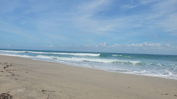 Beach 3 Min Walk, Htd Pool 1br 2full Baths 4people - Pompano Beach, FL