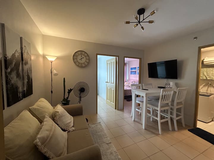 Iloilo Condo: River&sunset View - Iloilo City