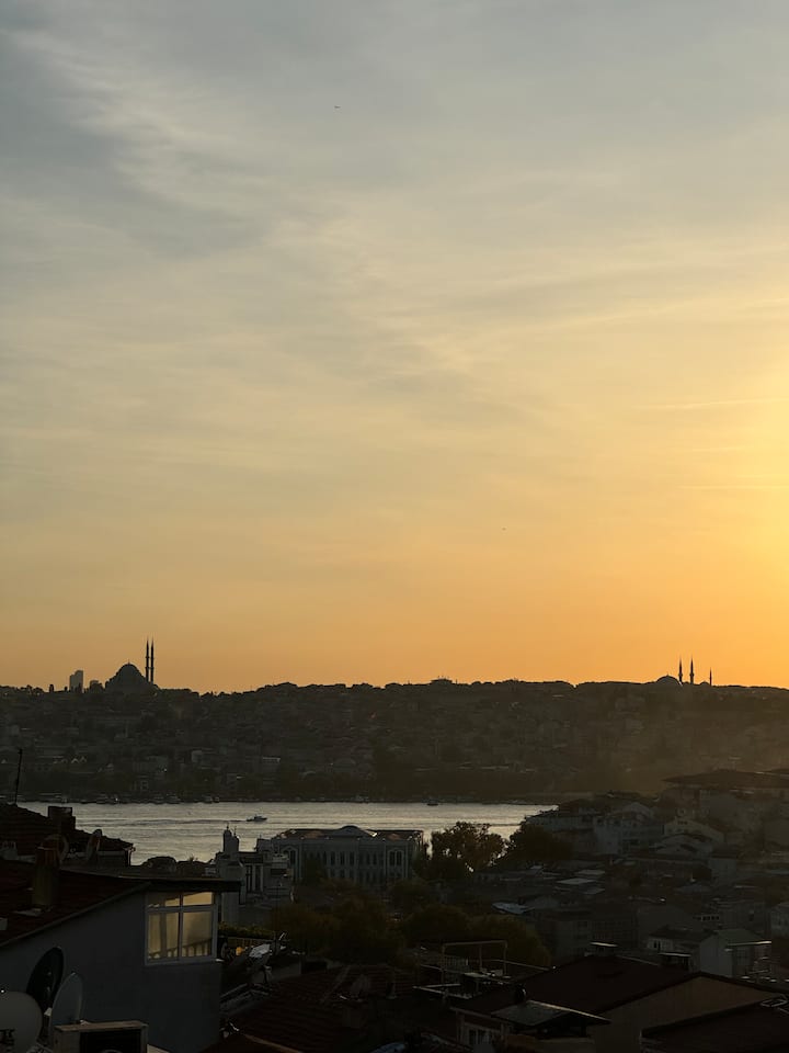 3br,charming Flat,golden Horn View - Estambul