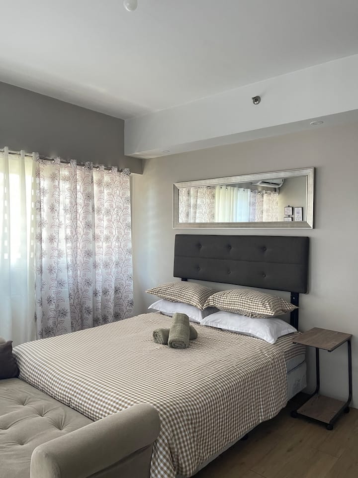 Ponyo's Condotel - Marikina