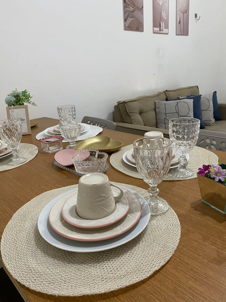 Ap Cond. Fechado -2quartos/ 2 Banheiros/ Cozinha - Juazeiro do Norte