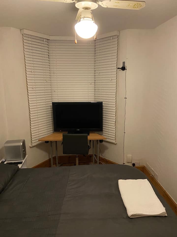 Double Bed-room - Chatham