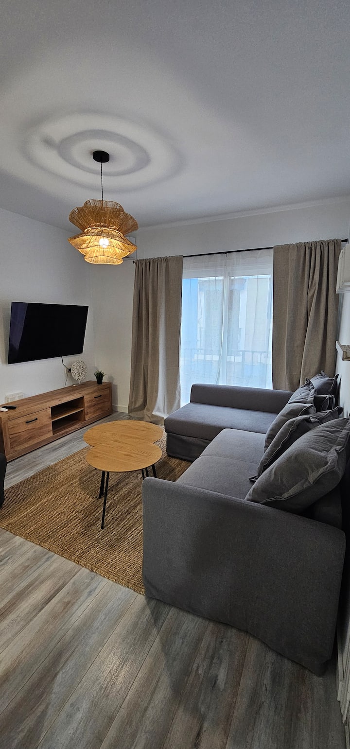 Cozy Apartment In Fuengirola 500 Meters From The Sea - Fuengirola