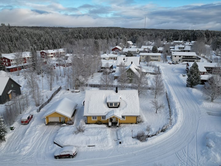 Sailors House In Ski Paradise - Järpen