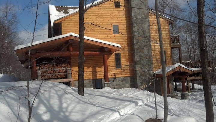 Killington’s Slope Side Cabin On Ge Trail - Killington, VT