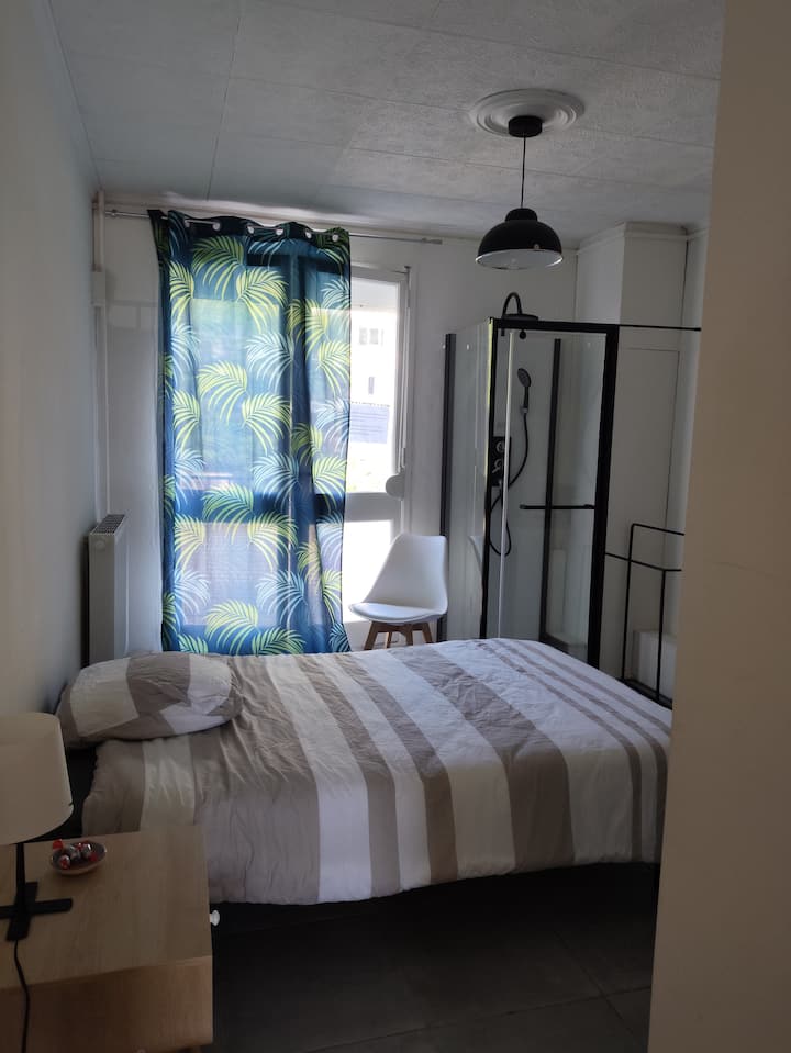 Chambre Avec Douche - Rennes