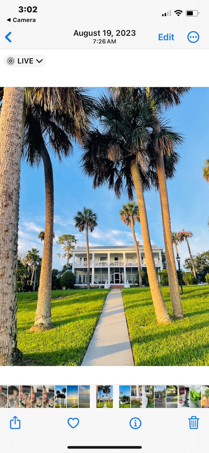 Hollyhurst - Sebring, FL