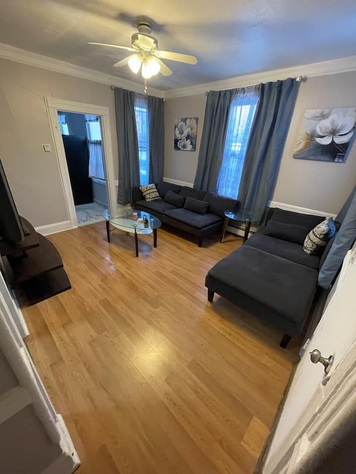 Welcome To The Valley - Livingston, NJ