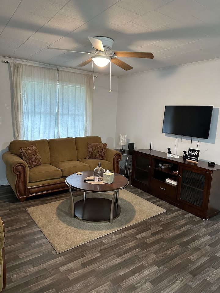 Spacious Country Home - Chicot State Park, Ville Platte