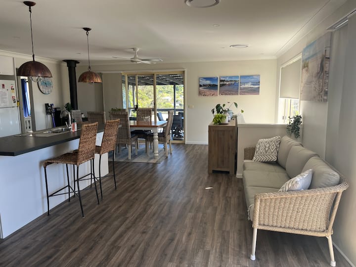 Catalina Beach House - Batemans Bay