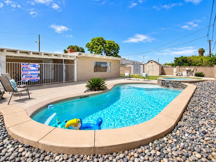 Funtierland + Babes En Toyland + Camina A Disney + Piscina + Sala De Juegos + Netflix - Anaheim